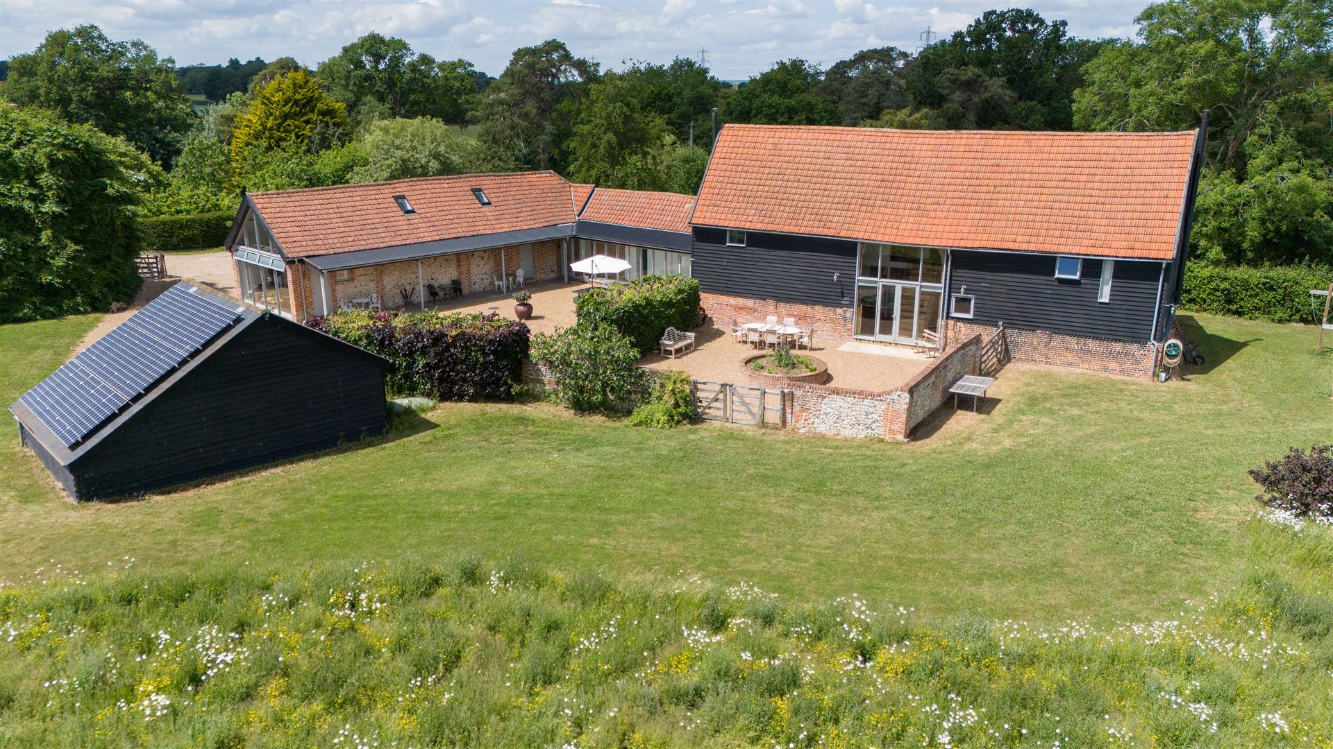 Pannells Ash Barn, Sudbury Road, Castle Hedingham - 18258579 - Chapman ...